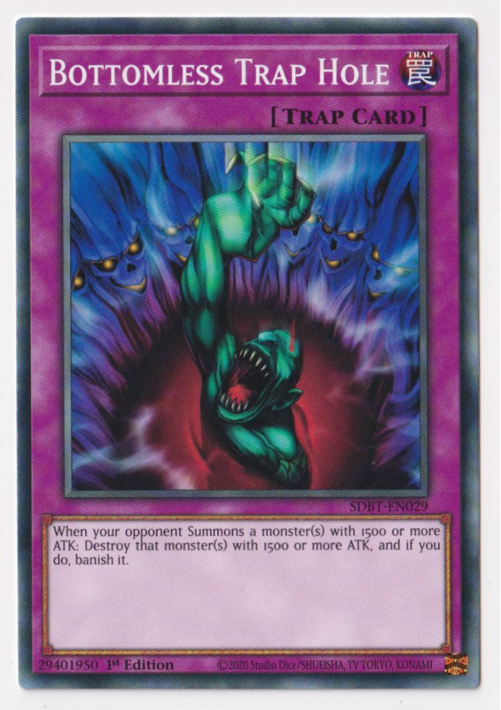 Bottomless Trap Hole (Common) : SDBT-EN029 - Yu-Gi-Oh! Single Card