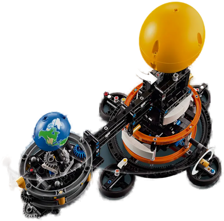 LEGO® Planet Earth and Moon in Orbit | LEGO | 60238